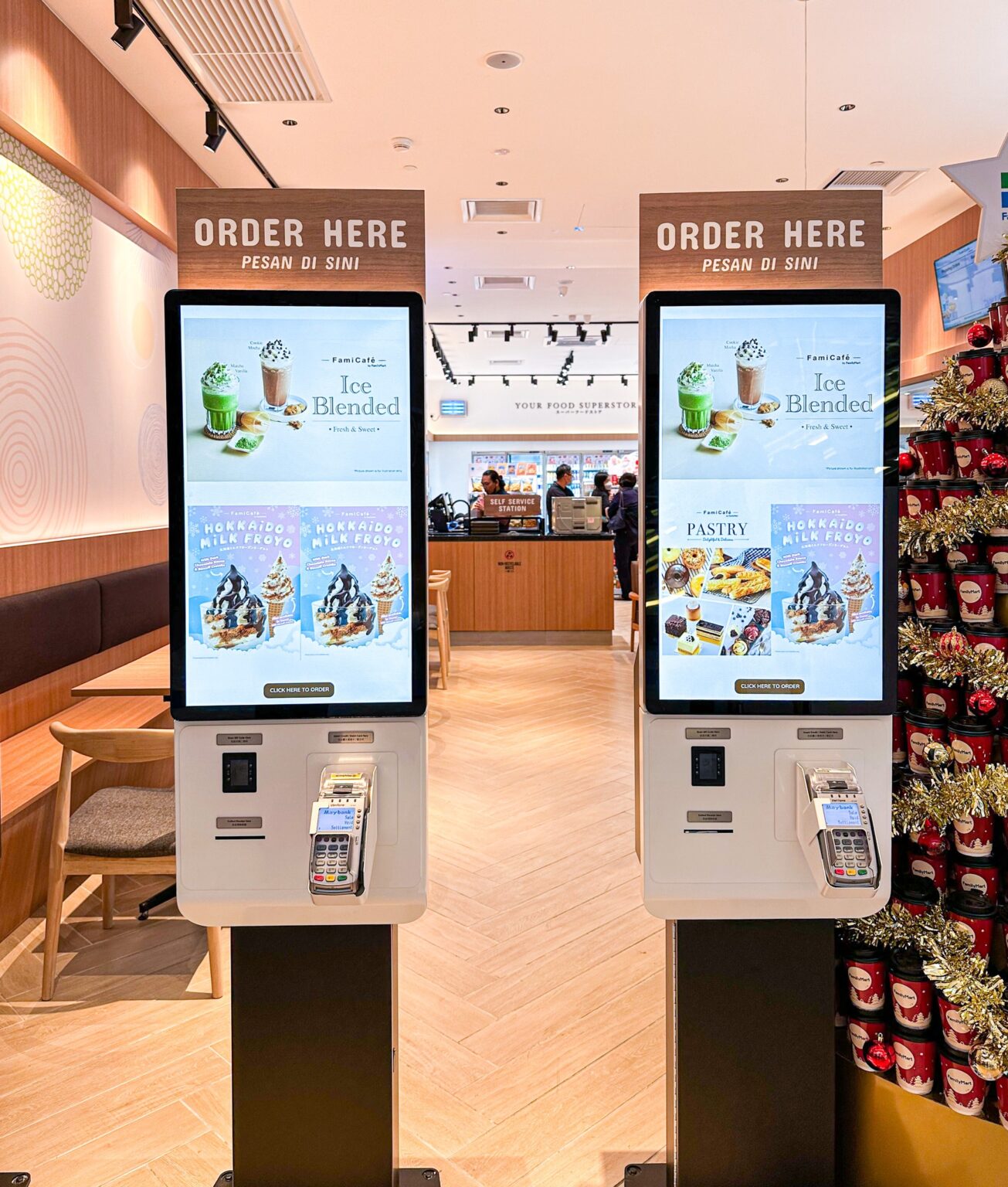 Nikmati Pengalaman Menjamu Selera di Fami Cafe, Kedai Terbaru Family ...