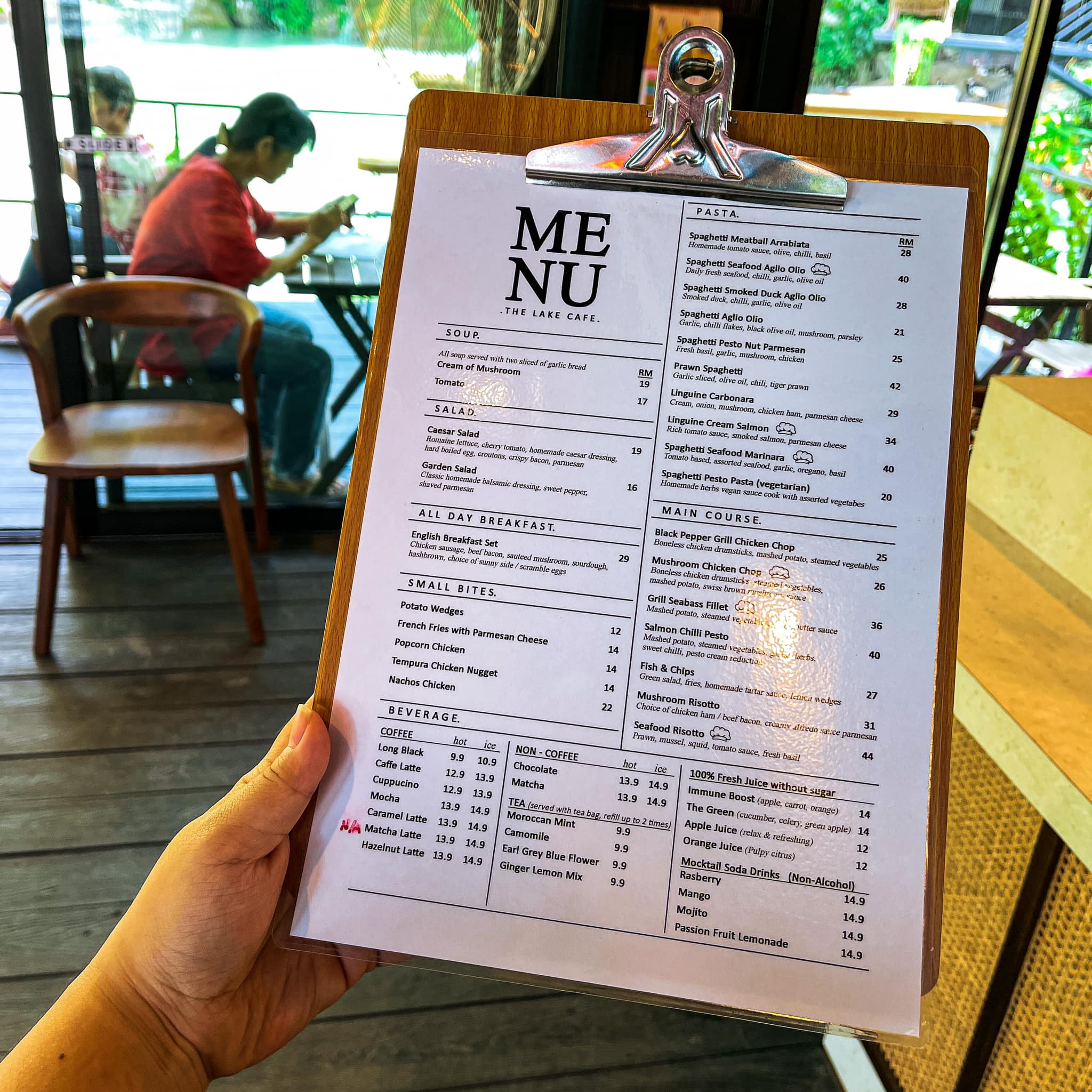 Tarikan Terbaru Di Penang 'The Lake Cafe' sambil Menikmati Mini Zoo dan ...