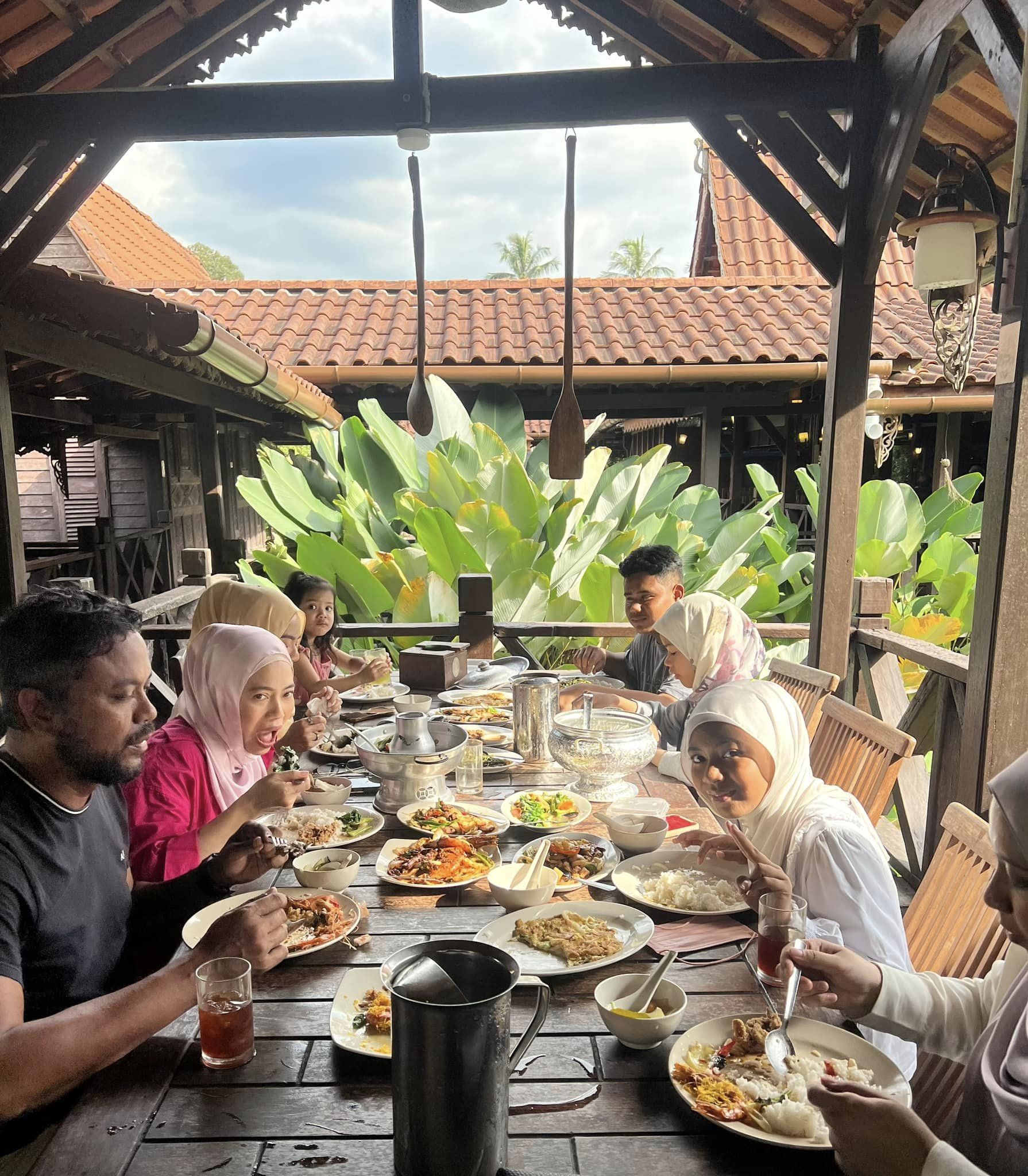 Nikmati Makanan Thai Lazat di Restoran Terra Pong, Hulu Langat ...