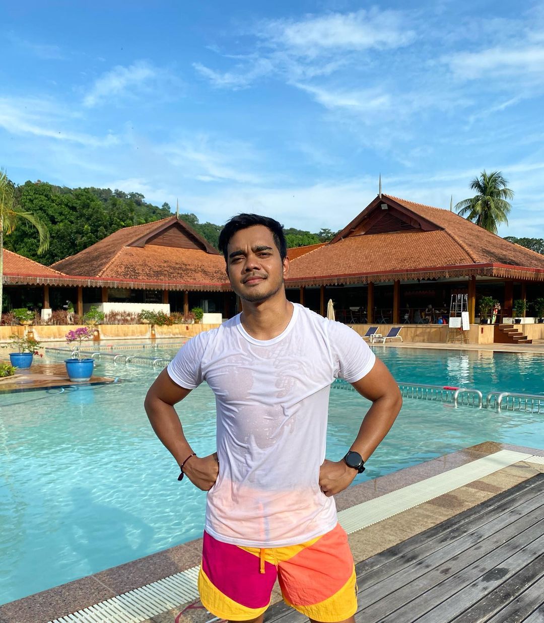 Tonton Video Viral Alif Satar Melayan Peminat Menggunakan Bahasa ...