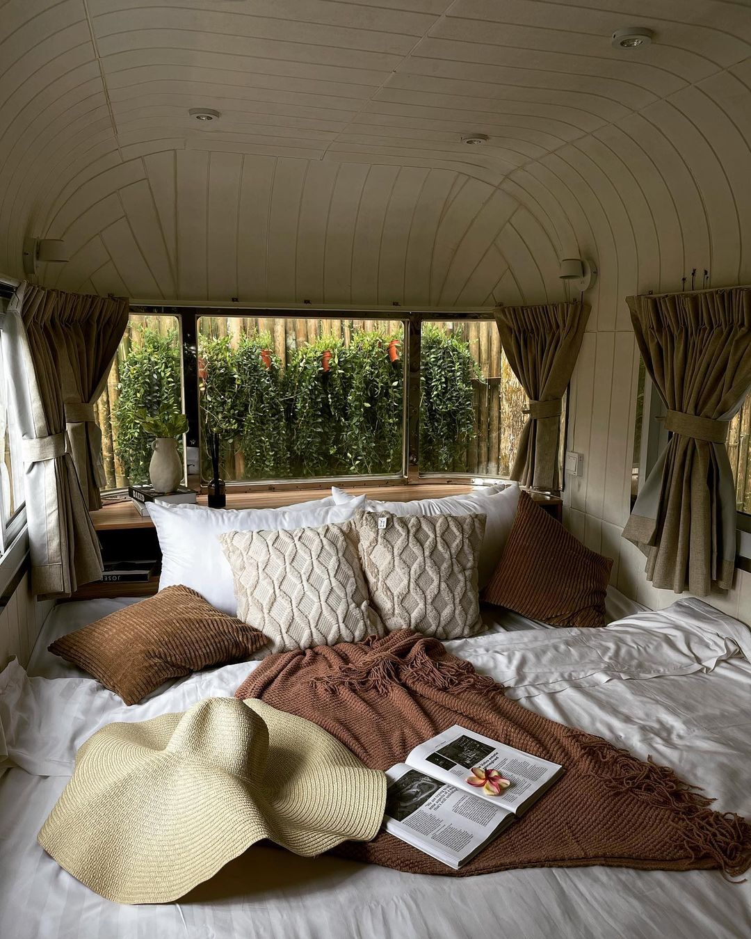 Villa Takun Rawang Glamping Baru di Tengah Hutan Simpan Templer Park ...