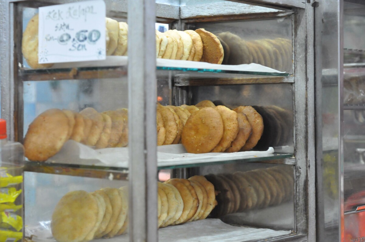 Bagaimana Kedai Roti Di Ipoh Mampu Bertahan Lebih 100 Tahun?