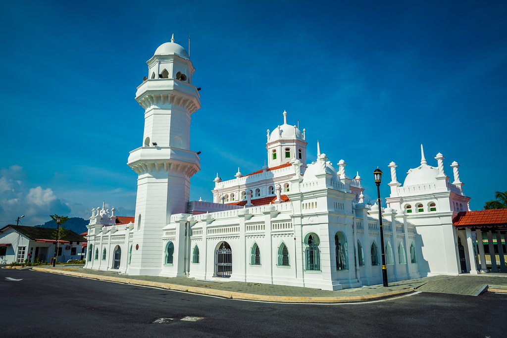 Teroka Masjid-Masjid Menakjubkan di Selangor untuk Solat Tarawih ...