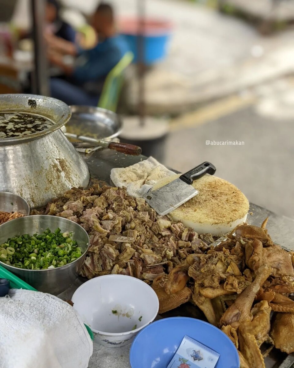 Sup Haji Abu di Jalan Dorasamy: Nikmati Sup Panas Rempah-Ratus Daging ...