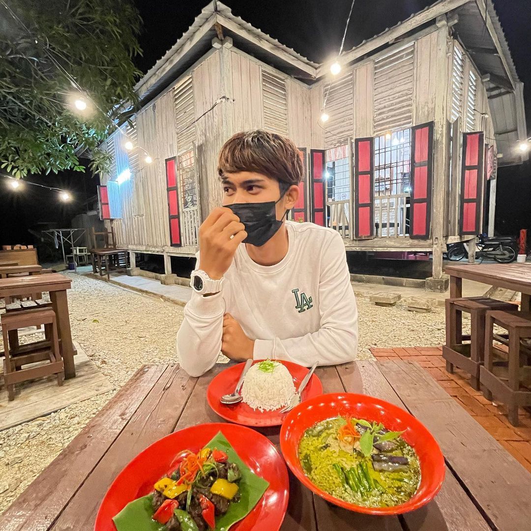 Gabak Kopi Rumah Usang Berkonsep Nostalgia Di Batu Bahat Gabak Kopi ...