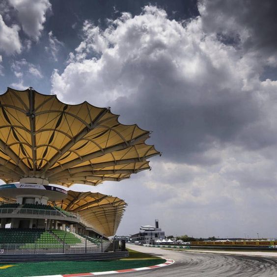 F1 Akan Kembali Berlumba Di Sepang Selepas 7 Tahun?