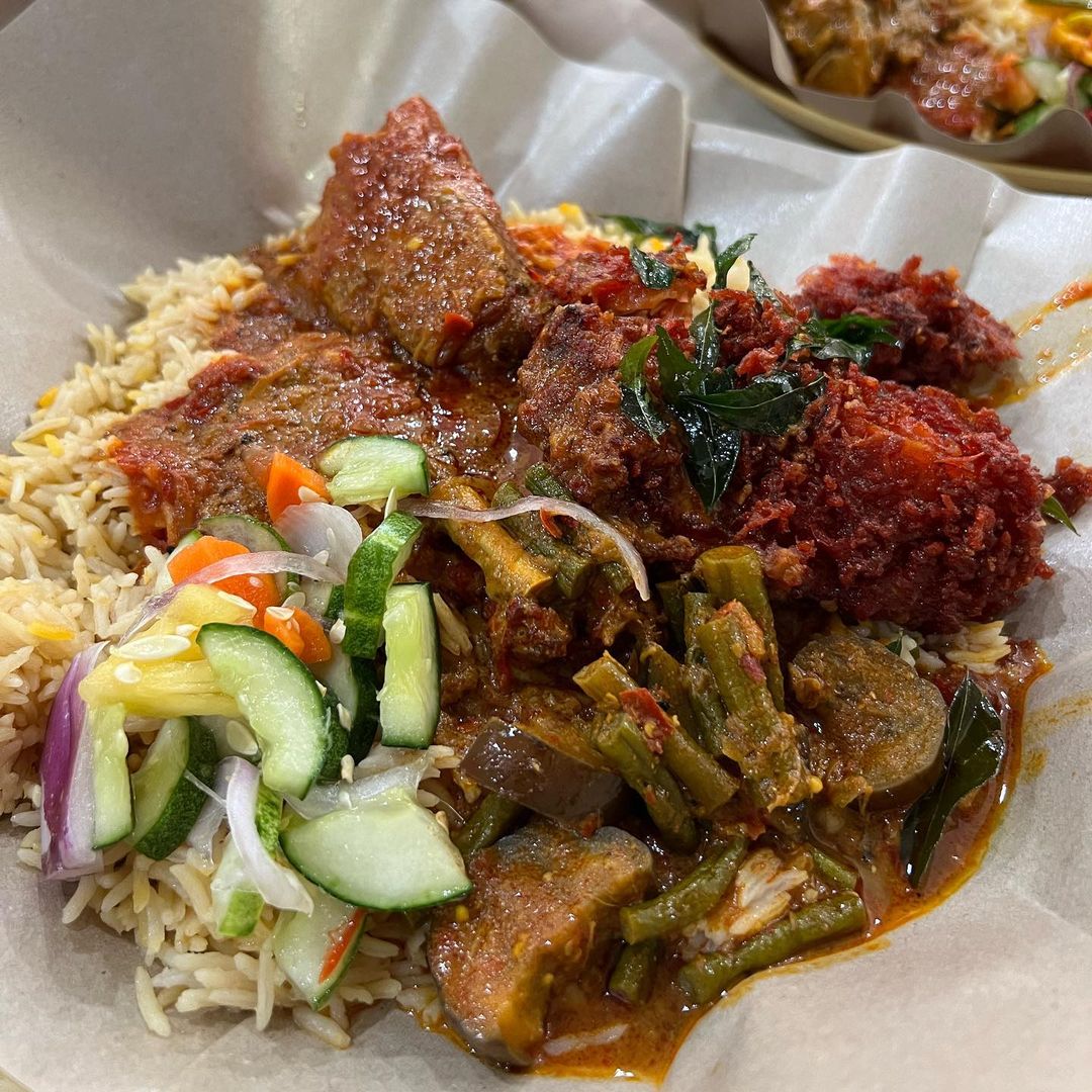 Capati Cicah Kuah Kambing Power Ada Di Jalan Duta Rupanya!