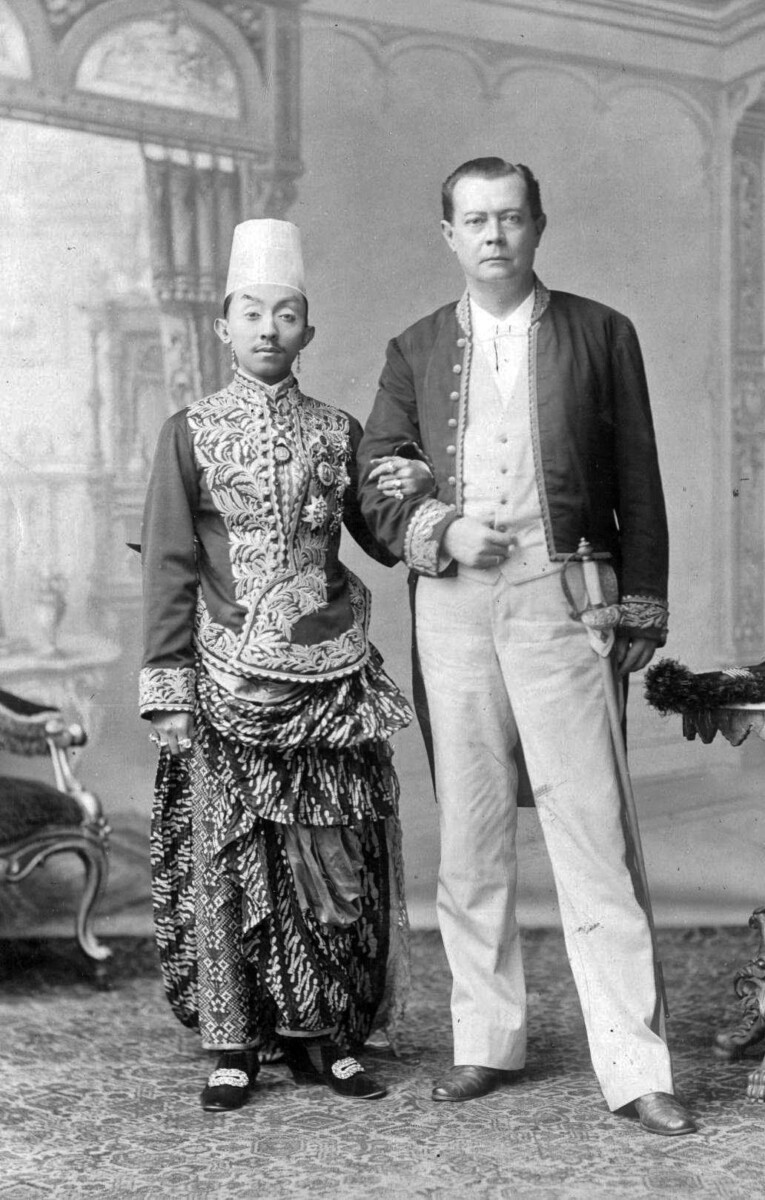 Kenderaan Pertama Asia Tenggara Dimiliki Oleh Sultan Indonesia?