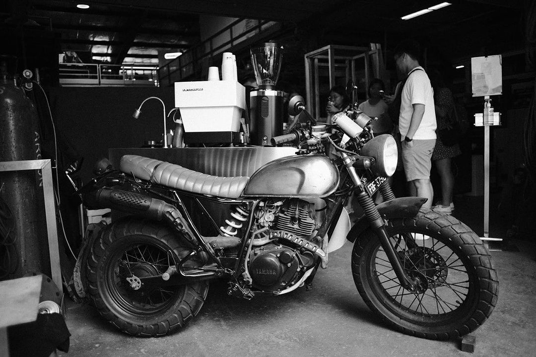 Motosikal Jual Kopi Tepi Jalan Menghasilkan Konsep Baru?