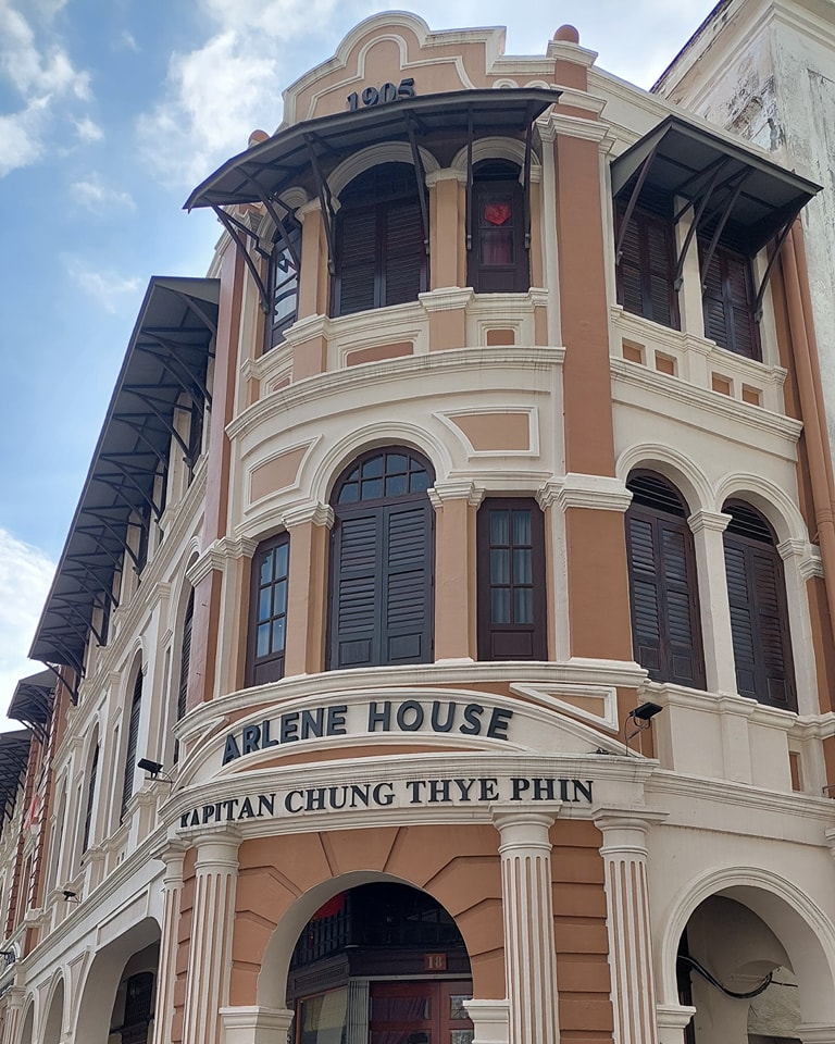 Terungkapnya Kisah Masa Lalu di Arlene House Terungkapnya Kisah Masa ...