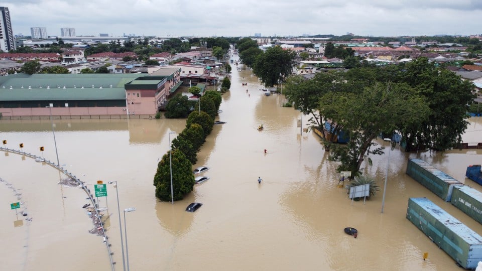 6 Tips Keselamatan Berguna Ketika Musim Banjir Berbahaya Ini!